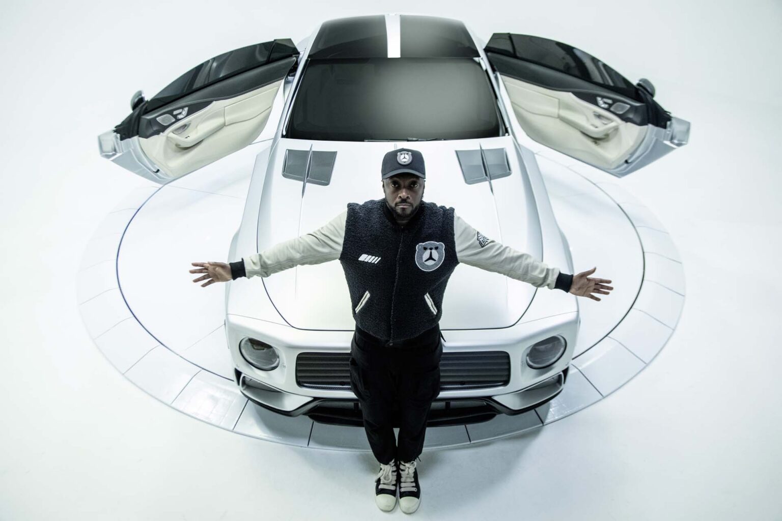 Will.i.am Y Mercedes-Benz AMG Revelan Un Auto único Y Salvaje