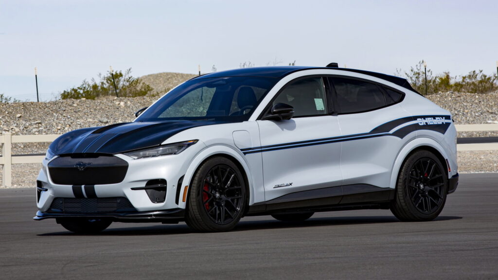 Ford Shelby Mustang Mach-E GT 2023
