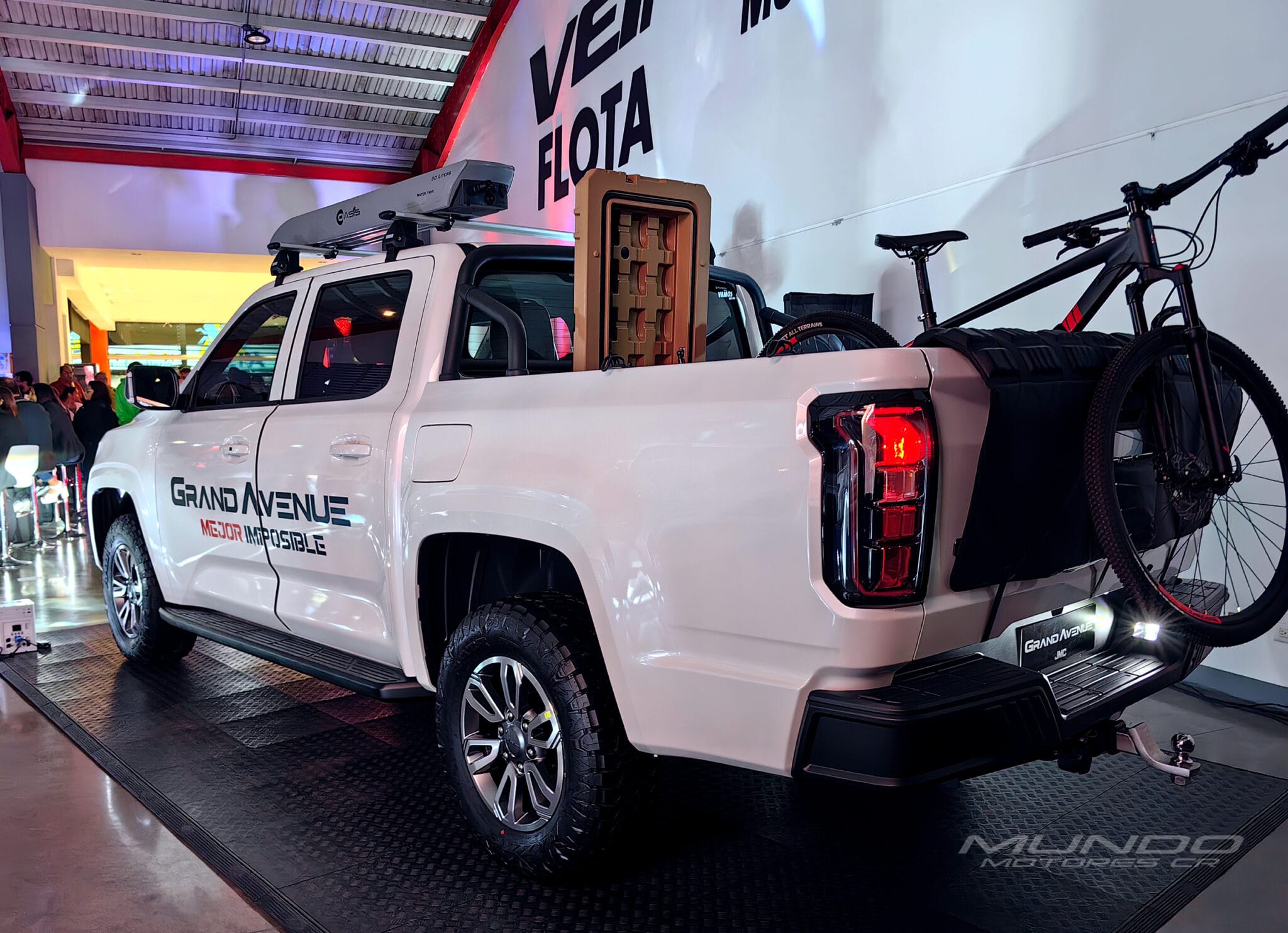 Veinsa Motors Expande Su Oferta Con La Llegada Del JMC Grand Avenue ...