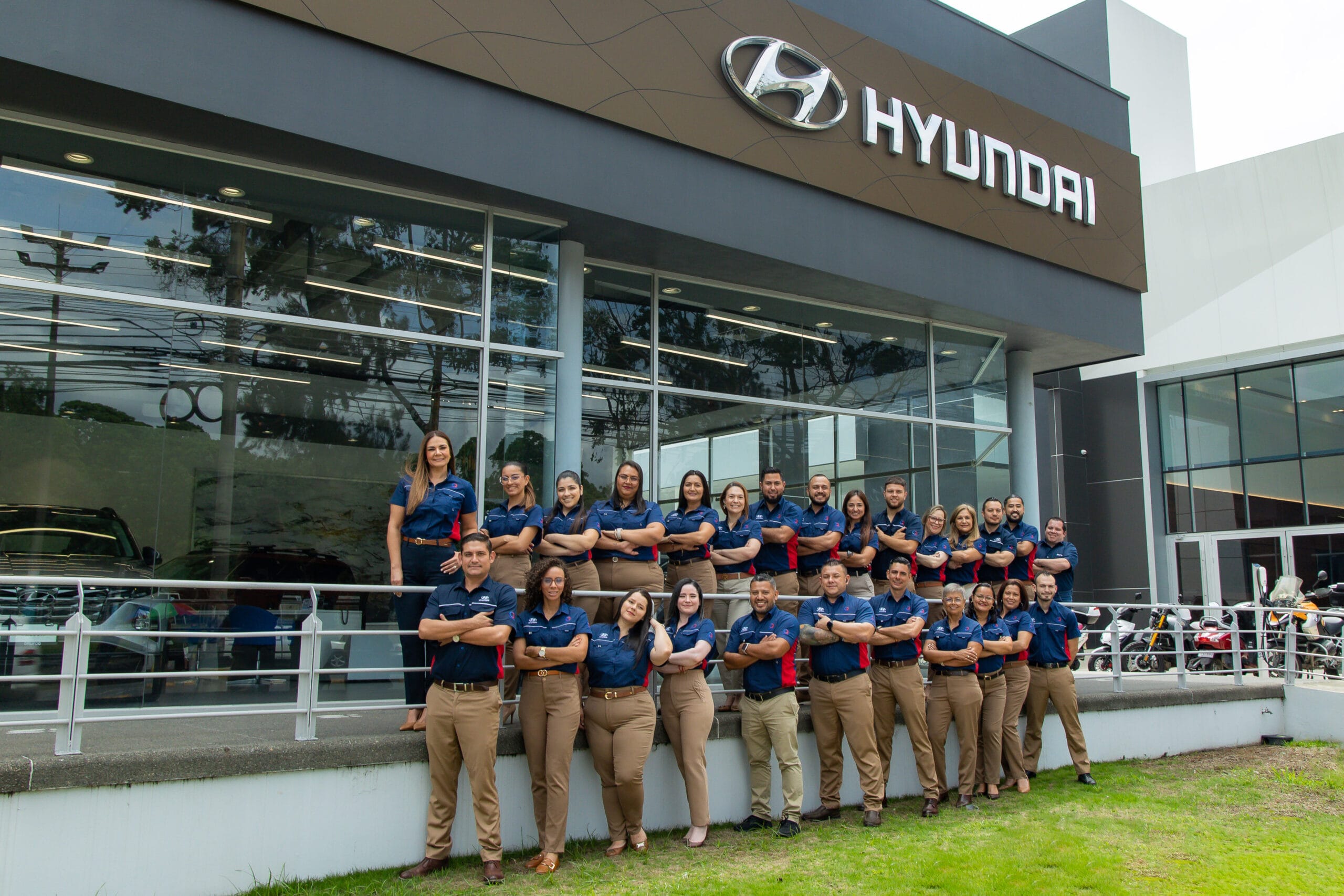 Hyundai Motor Company Otorga A Grupo Q El Premio Concesionario Del Año ...