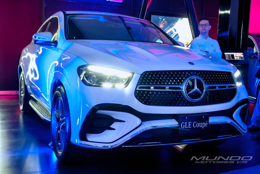 Mercedes Benz presenta sus nuevos modelos GLA, GLE y GLC - Mundo Motores CR